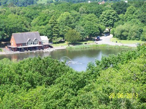 Llandrindod Wells Lake Llandrindod Wells Places To Visit Local