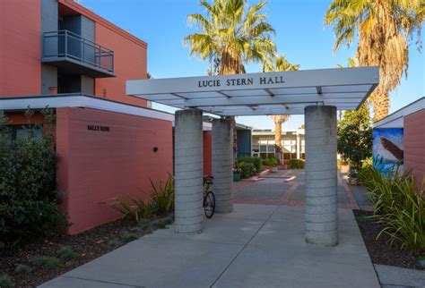 Stern Hall Stanford Randde
