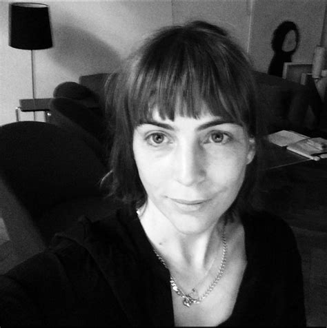 Isabel Pin Hélium éditions