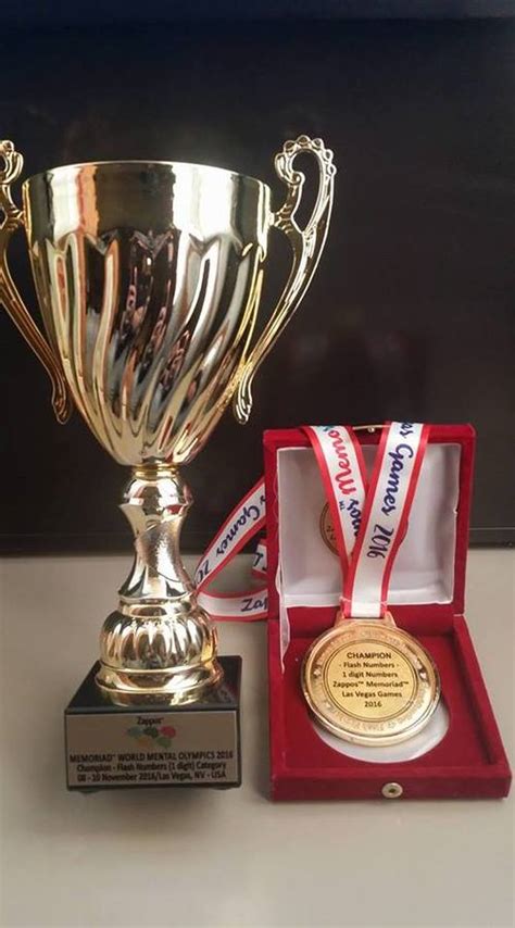 Дэлхийн дээд амжилтын эзэн зодог тайллаа