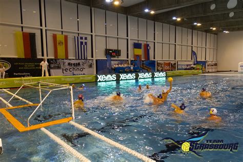 Isa Isabelle Comes Twitter