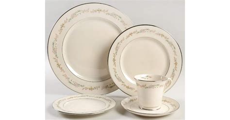 Rondelle 40 Piece Estate Set By Gorham Replacements Ltd