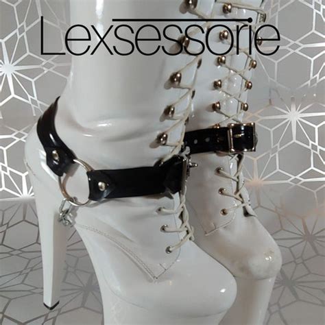 Locking High Heels Telegraph
