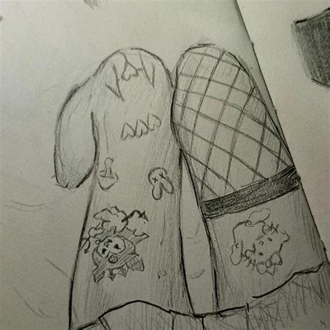 Пин от пользователя H на доске Body Drawing Хипстерские рисунки Милые рисунки Рисунки фигур