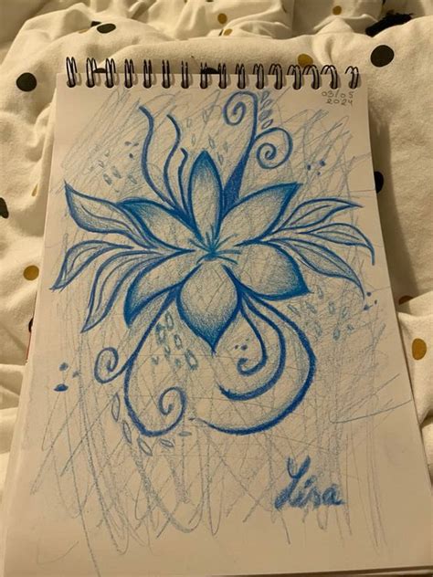 Pin by 𝐯𝐚𝐥𝐥 𝐟𝐳𝐱 on comic Flower art drawing Flower drawing Hand art drawing
