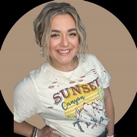 J U L I E ☀️ S W A N S O N Julieswanson • Threads Say More