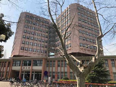四平路校区 四平路 伤感说说吧