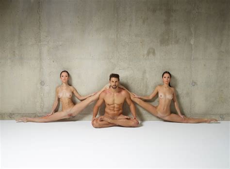 Julietta And Magdalena Extreme Posing Px