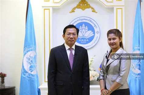 លោក ហ៊ុយ វណ្ណៈ ជំរុញឱ្យអ្នកកាសែត ពង្រឹងគុណភាព និងចំណេះដឹងបច្ចេកវិទ្យា