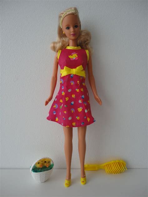 Barbie Easter Treats Blond Bd1999 23786