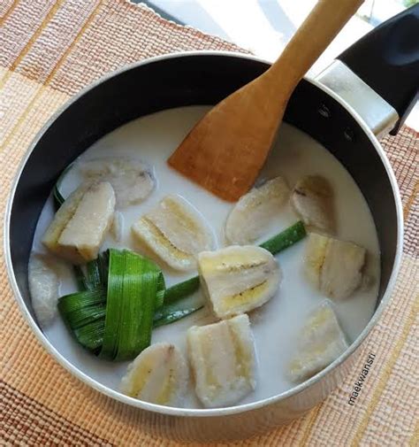 กล้วยบวชชี และ สาเหตุทำไมถึงชื่อ กล้วยบวชชี