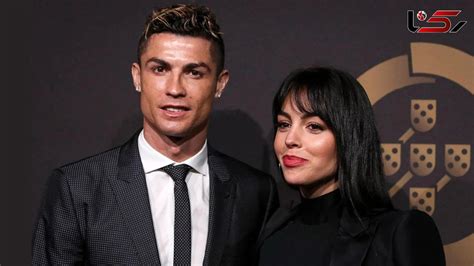 عکس ساعت 28 میلیاردی کریس رونالدو با اعداد فارسی