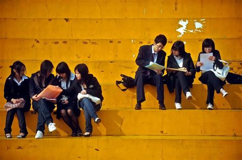 هشدار امنیتی چین به دانشجویان این کشور از زنان زیبا و مردان خوش‌تیپ