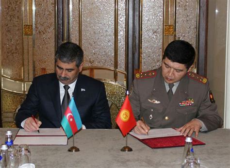 Blackseanews Азербайджан подписал планы военного сотрудничества на 2016 год с Россией
