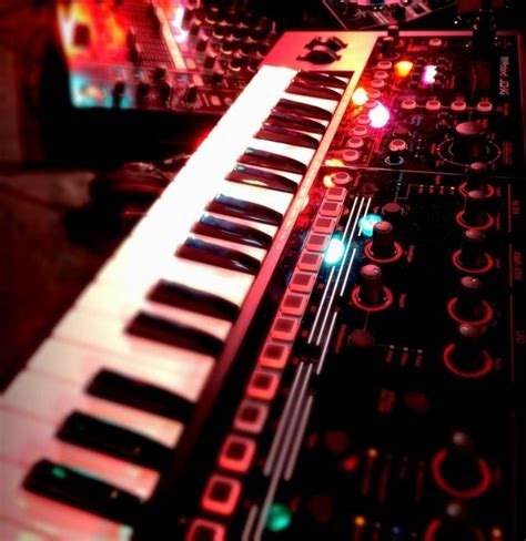 Whats This A New Roland Analog Modelling Poly Music Tech Synthesizer Music Creation