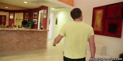 Luna Star Fucking In The Couch With Her Tattoos Eporner