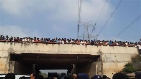 ඉන්දියාවේ පශු වෛද්‍යවරියක දූෂණය කර පුළුස්සා මරා දැමීම සැකකරුවන් පොලිස් වෙඩි පහරින් මරුට Bbc