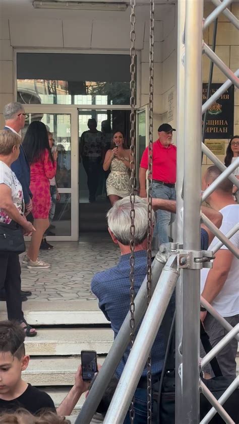 Илия Загоров Единствена Със специалното участие на Симона Загорова и Глория By Глория