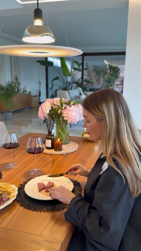 КАК ПЕРЕВОДИТСЯ Life Hack 🤓 Дословно «взлом жизни Это слово стало частью нашей жизни и