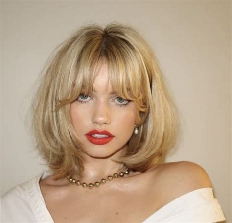 Hair Inspo Blonde Hair With Bangs Funky Blonde Hair Hairstyles For Layered Hair