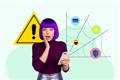 크리에이 티브 콜라주 포스터 이미지 젊은 무서운 감동 여자 충격 인터넷 편물 보안 Malware 사기 데이터 보호 사기 바이러스 백신 20 24세에 대한 스톡 사진 및 기타