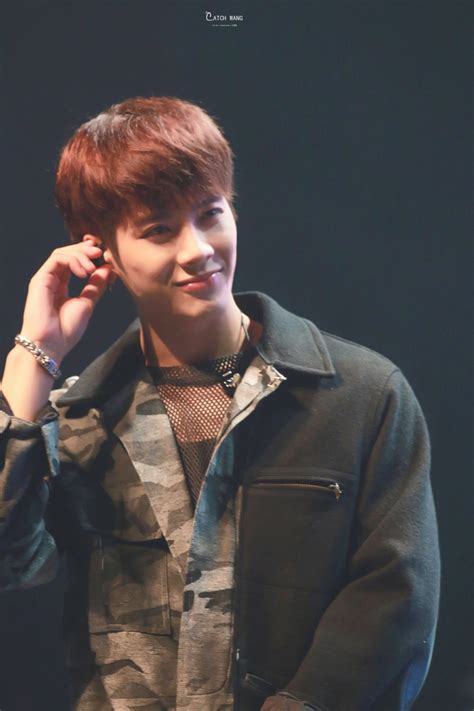 عکسهای جکسون وانگ Jackson Wang