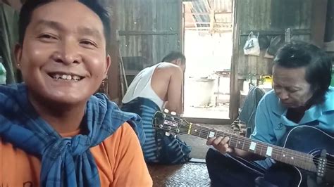 တိမ်လွှာမို့မို့လွင် မူရင်းပညာရှင်များအားလေးစားလျက် Guitar ဆရာဌေး Cover Yegyi Youtube