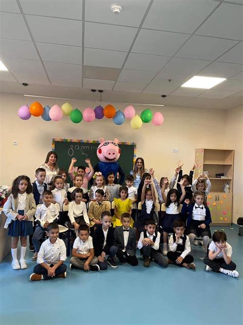 მესამე გ კლასი 221 სკოლა Facebook