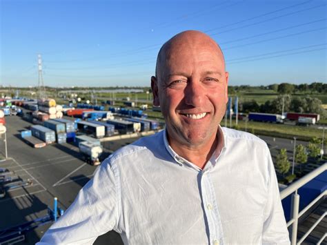 Zakenman Jo Van Moer En De Papa Van Prof Brent Heeft Zeven Levens “wielrennen Is Een Echte