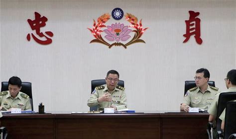 周廣齊約見受訓人員 勉終身學習 軍聞 周廣齊約見受訓人員 勉終身學習 青年日報