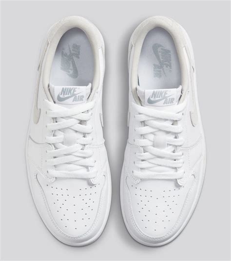 Nike Is Re Issuing The Neutral Grey Nike Air Jordan Again For