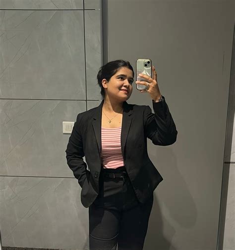 Vaishnavi S Raghuwanshi On Linkedin Confidence Starts With How You Feel—and The Right Outfit
