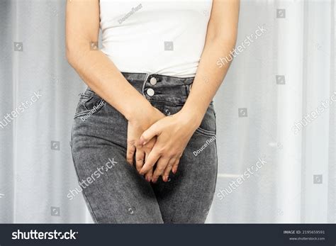 4 Hundred Peeing Pants Woman Royalty Free Images Stock Photos Pictures Shutterstock