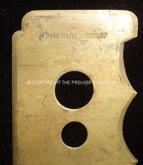 British 1917 Great War Brass Button Stick Relic Militaria