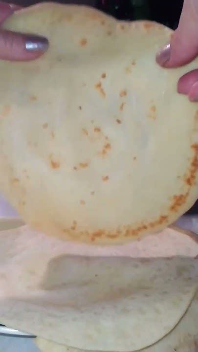 ცომი 2 კვერცხი მარილი წყალი ფქვილი უნდა იყოს ბლანტი სისქის ცომი Youtube