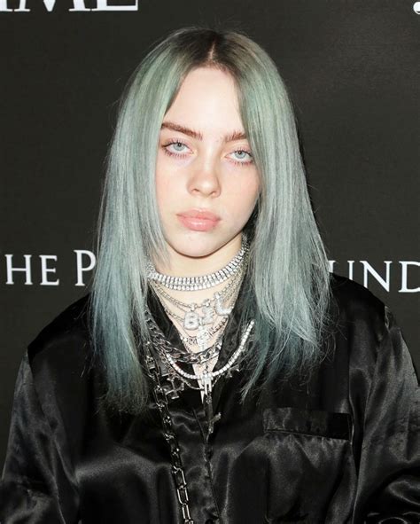 Billie Eilishs Boldest Hair Colors And Styles See Photos Hollywood Life