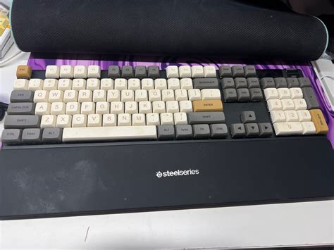 Steelseries Apex Pro 電腦＆科技 電腦周邊及配件 電腦鍵盤及相關產品 Carousell