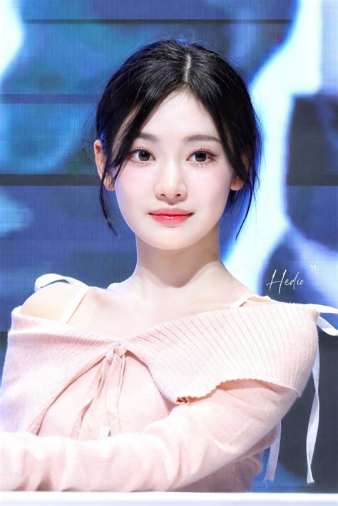 Ghim Của Toy Trên Aespa Nữ Thần Tóc Và Làm đẹp Dép