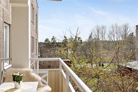 Hitta Bostad På Ormingeringen Booli