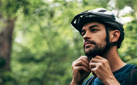 How To Wear A Cycle Helmet Correctly At Linda Fujiwara Blog