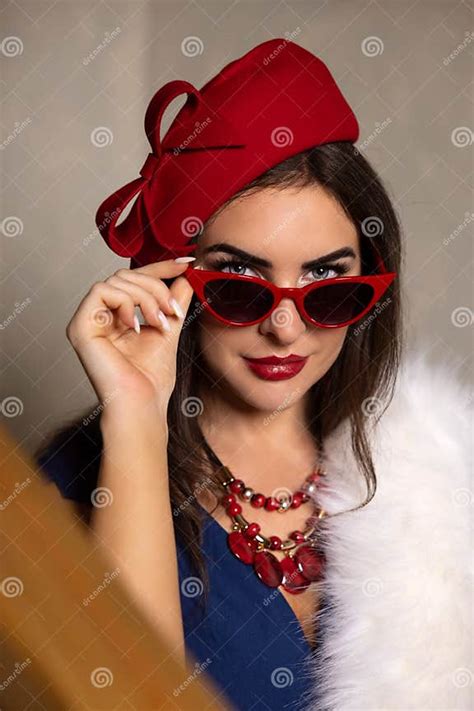 Lady In Red Hat And Matching Sunglasses Stock Image Image Of Vibrant