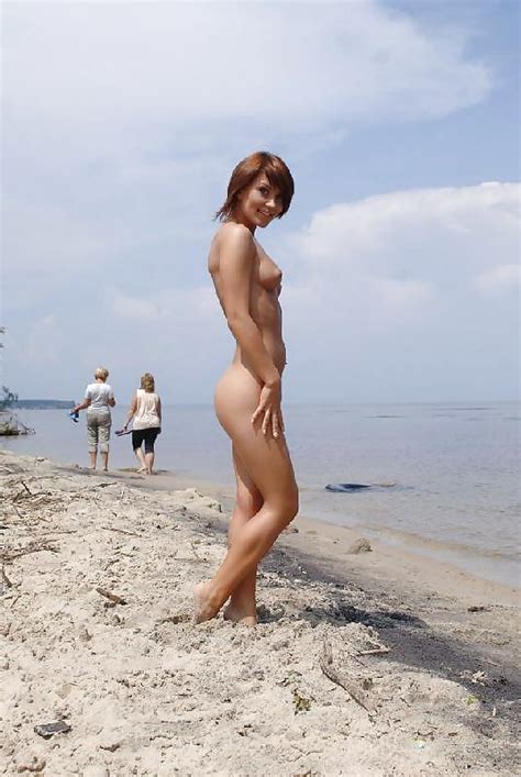 Two Teen Naked On The Beach By Sail Porn Pictures Xxx Photos Sex Images Pictoa