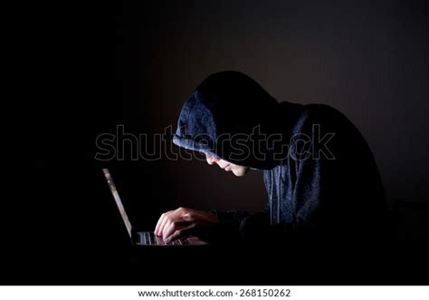 84 360 Hacker Laptop Images Stock Photos Vectors Shutterstock