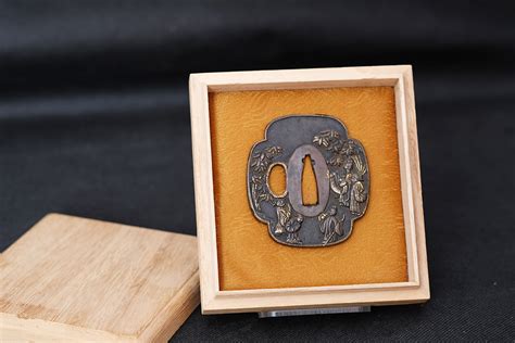 Tsuba Mokko Gata Takabori Edo Period