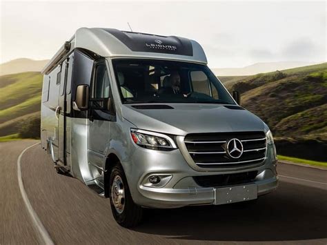 The 10 Best Class C Motorhomes Under 30 Feet