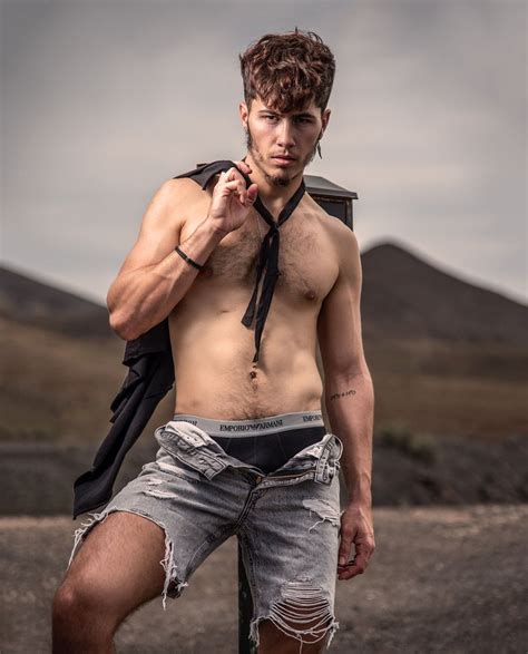 Photographer Kuros Looks To Nature For Inspiration In Wild Beauty