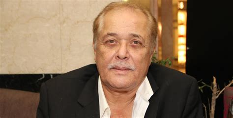 هل يعاني محمود عبدالعزيز من مرض خطير؟ فوشيا