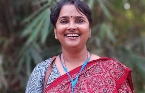 ലഗക തഴലളയ തട വനന യവവനറ മനസസ മററയ പരമററ Malayalam News