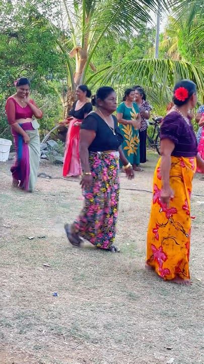 ඒ අවුරුදු කුමාරියො ටික😍 ️🥰 Srilanka New අවුරුදු Youtube