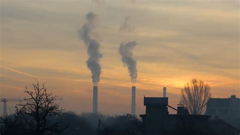 320 ХИЛ СЕМЕЙСТВА ЩЕ ПОЛУЧАТ ПОМОЩ ЗА ОТОПЛЕНИЕ Изплащането започва на 20 септември Nova